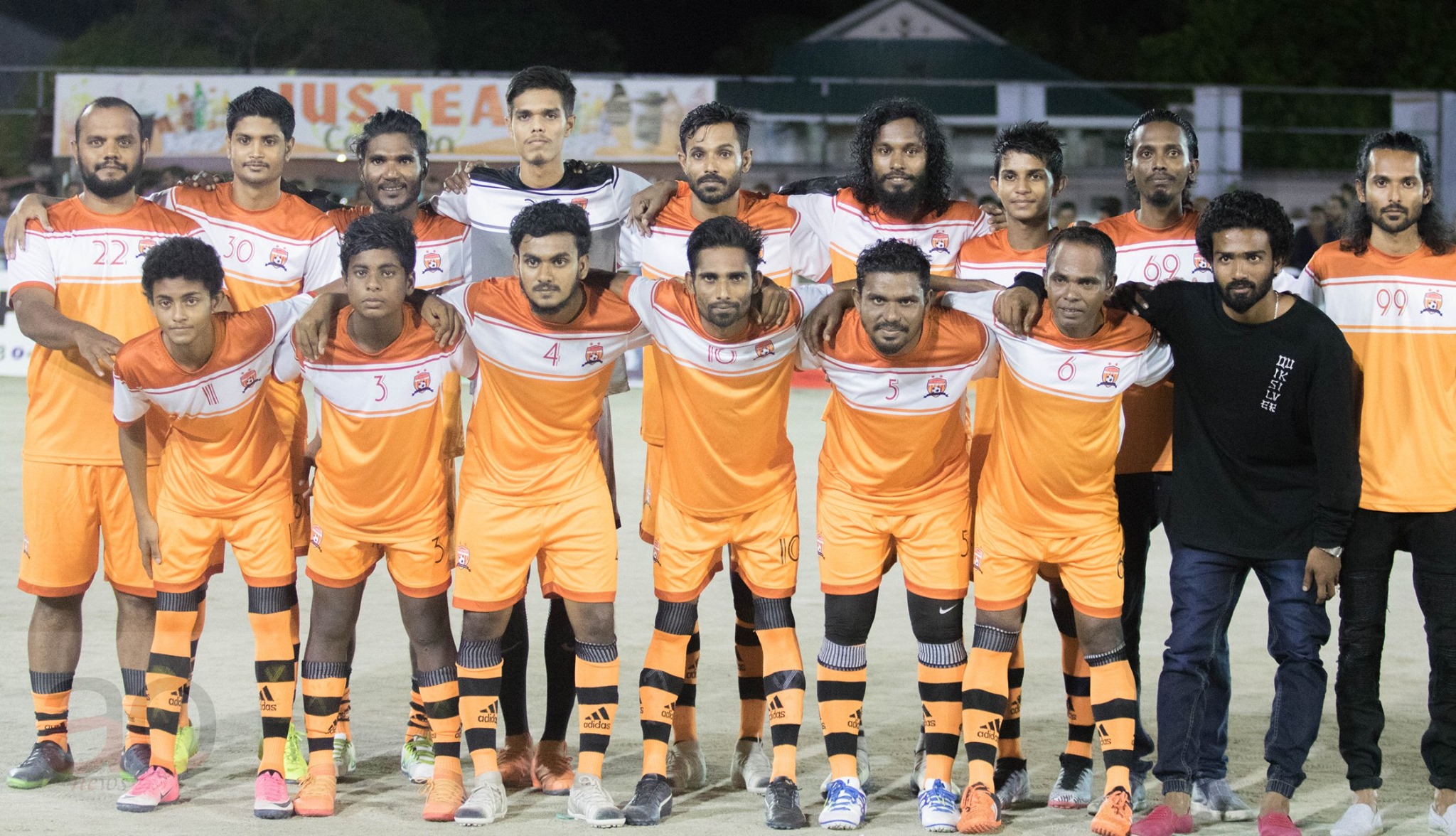 ގޯދިއްޔާ ފުޓުސަލް ކަޕުގެ ސެމީއަށް ބޭރުމައްޗާއި ޒެފިއާ ދަތުރު ކޮށްފި ...