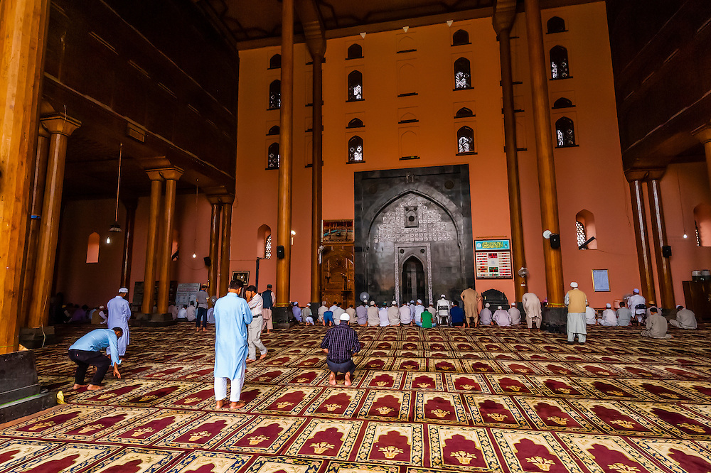 Jama Masjid Mosque, Srinagar, Kashmir, Jammu and Kashmir State, India ...